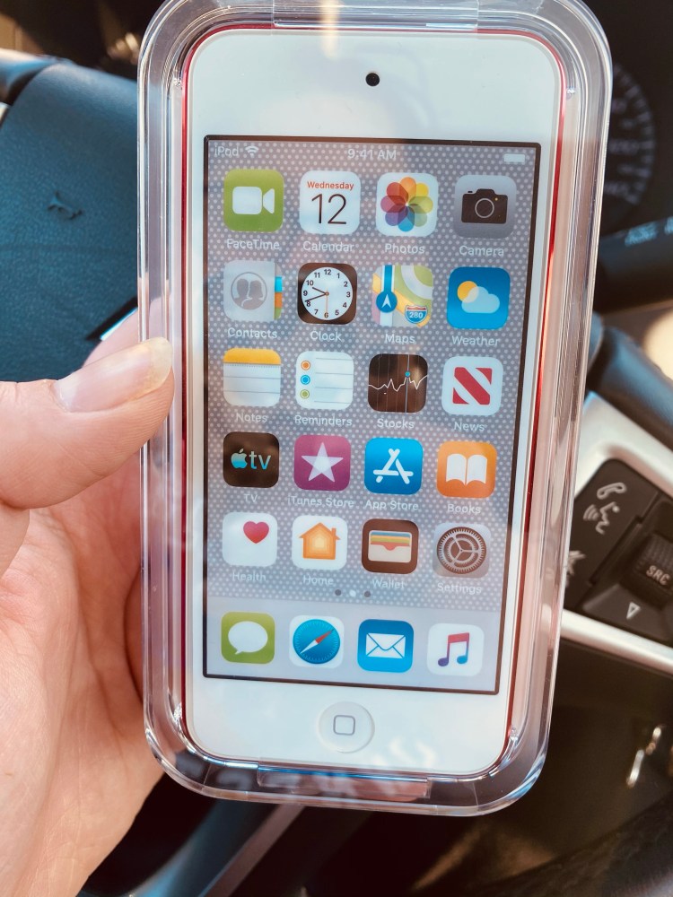 Tech Tuesday: I Bought an iPod touch in 2020. Here’s Why