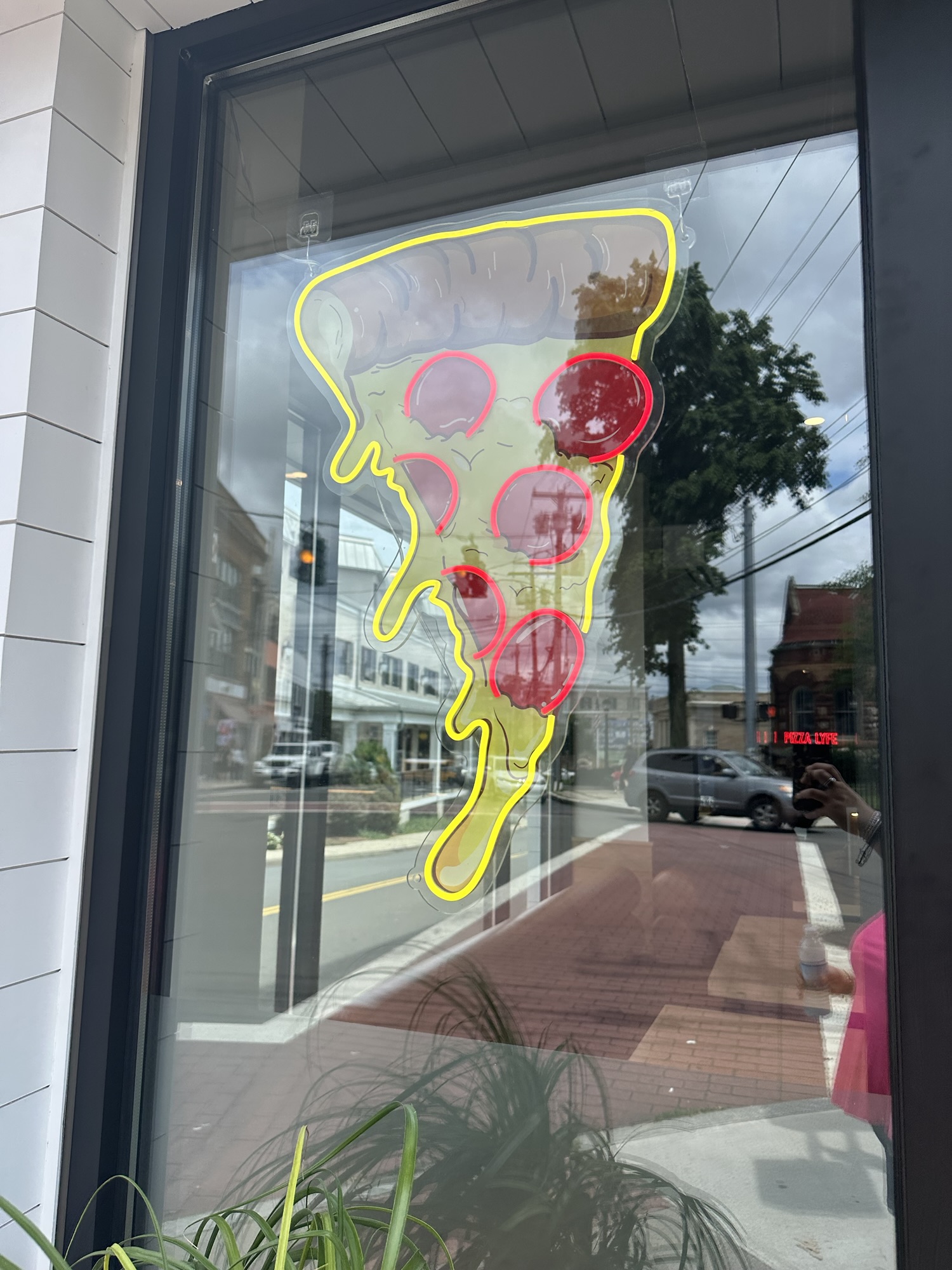 Pizza Lyfe is Happiness by the Slice